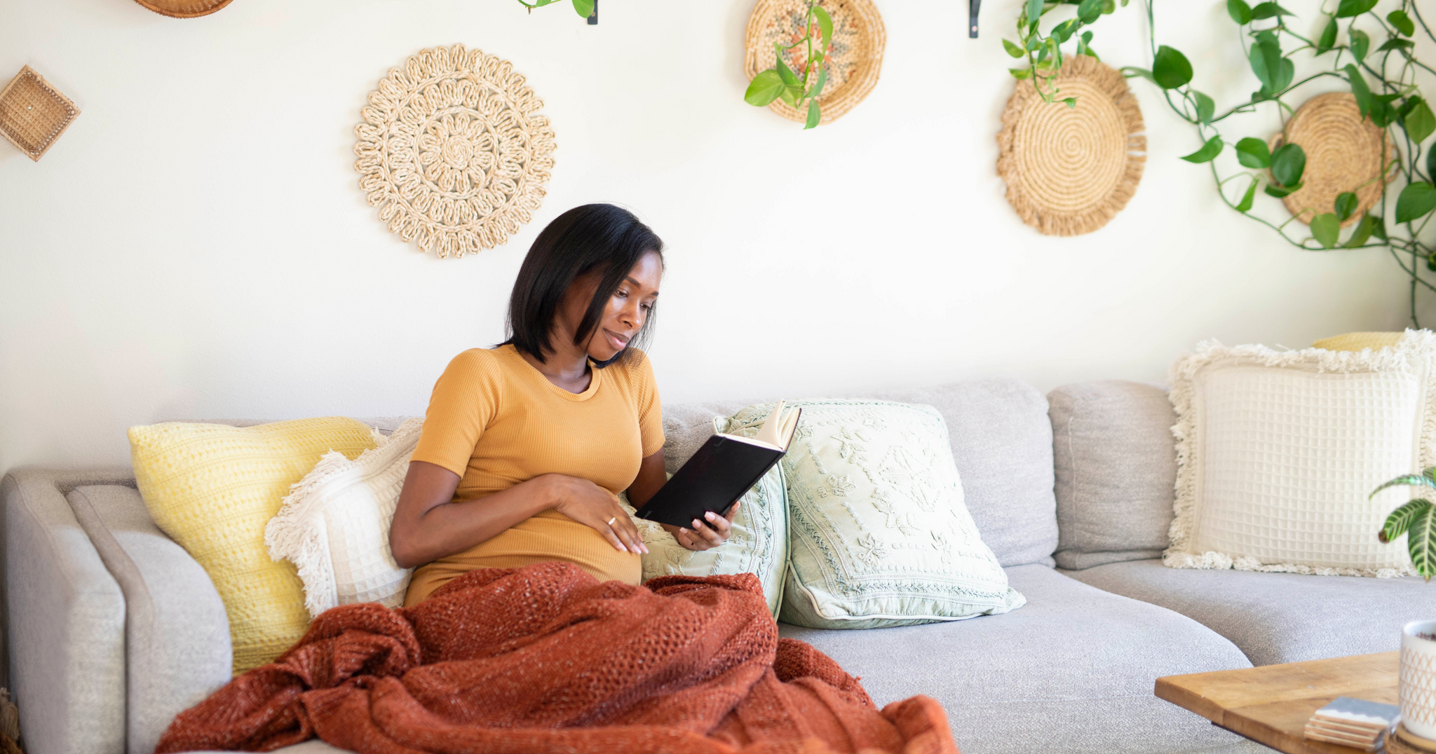 Embracing Winter through the Pages: Journaling in Various Scenarios